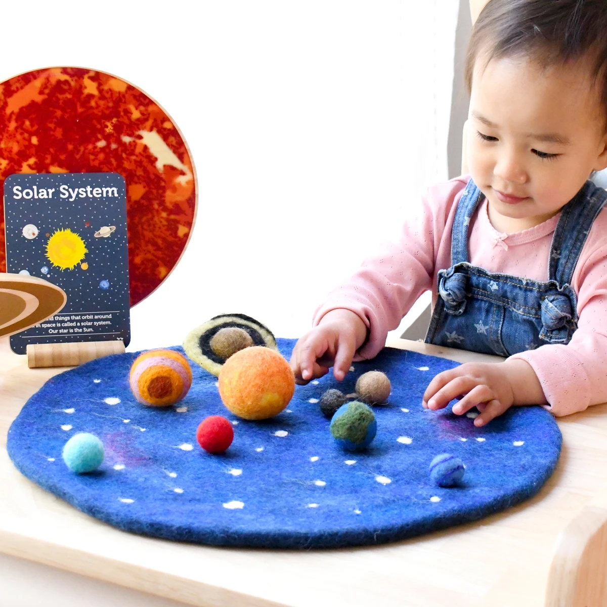 Solar System Outer Space Play Mat with Felt Planets – Little Toy Tribe